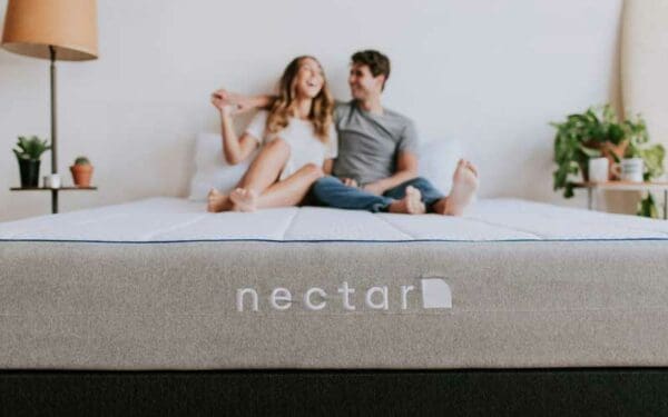 Best Mattress For Back Sleepers - 5 Brands To Buy In 2024